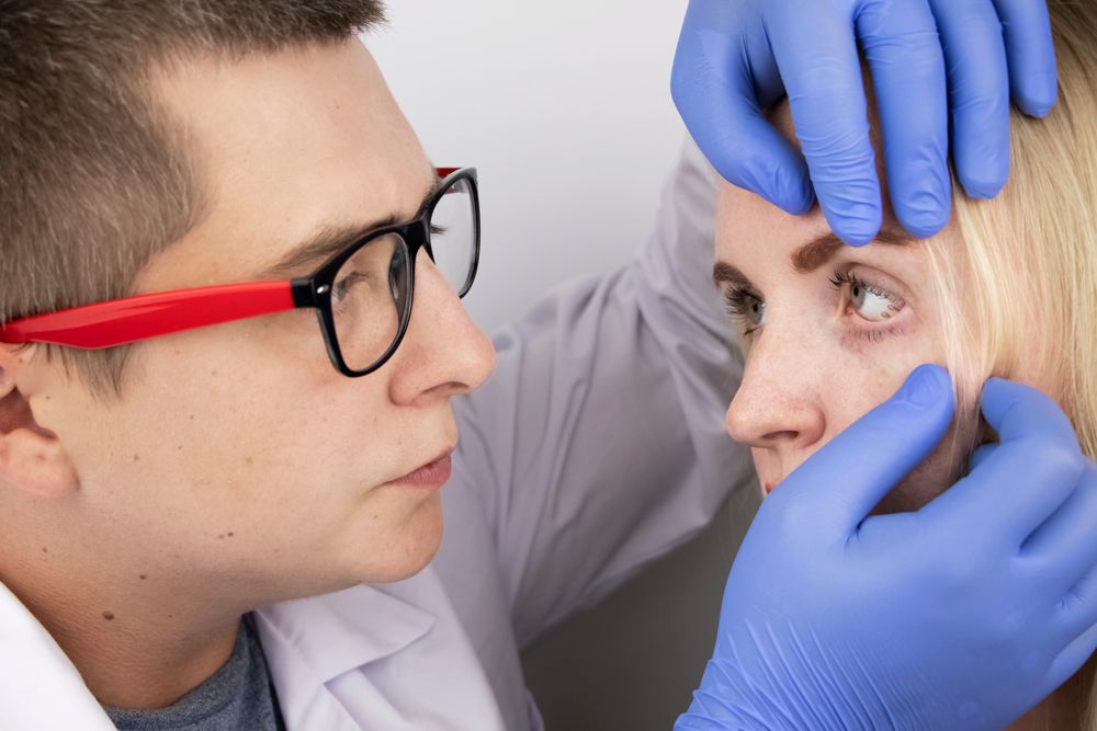 Effective Ways to Cure Burning Watery Eyes