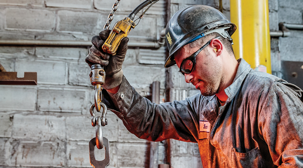 Men’s Safety Glasses Important in the Mining Industry | Eyeweb