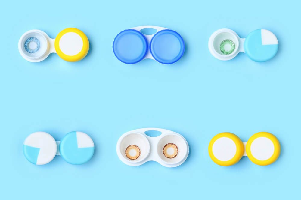 Daily Vs Monthly Contact Lenses: Which Is More Convenient
